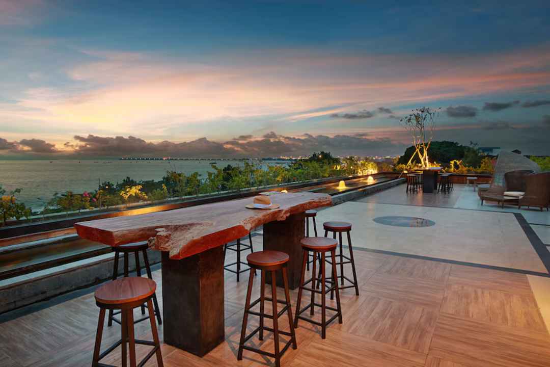 Best Bali Sunset Spot: Top Bars and Places to Watch the Glow
